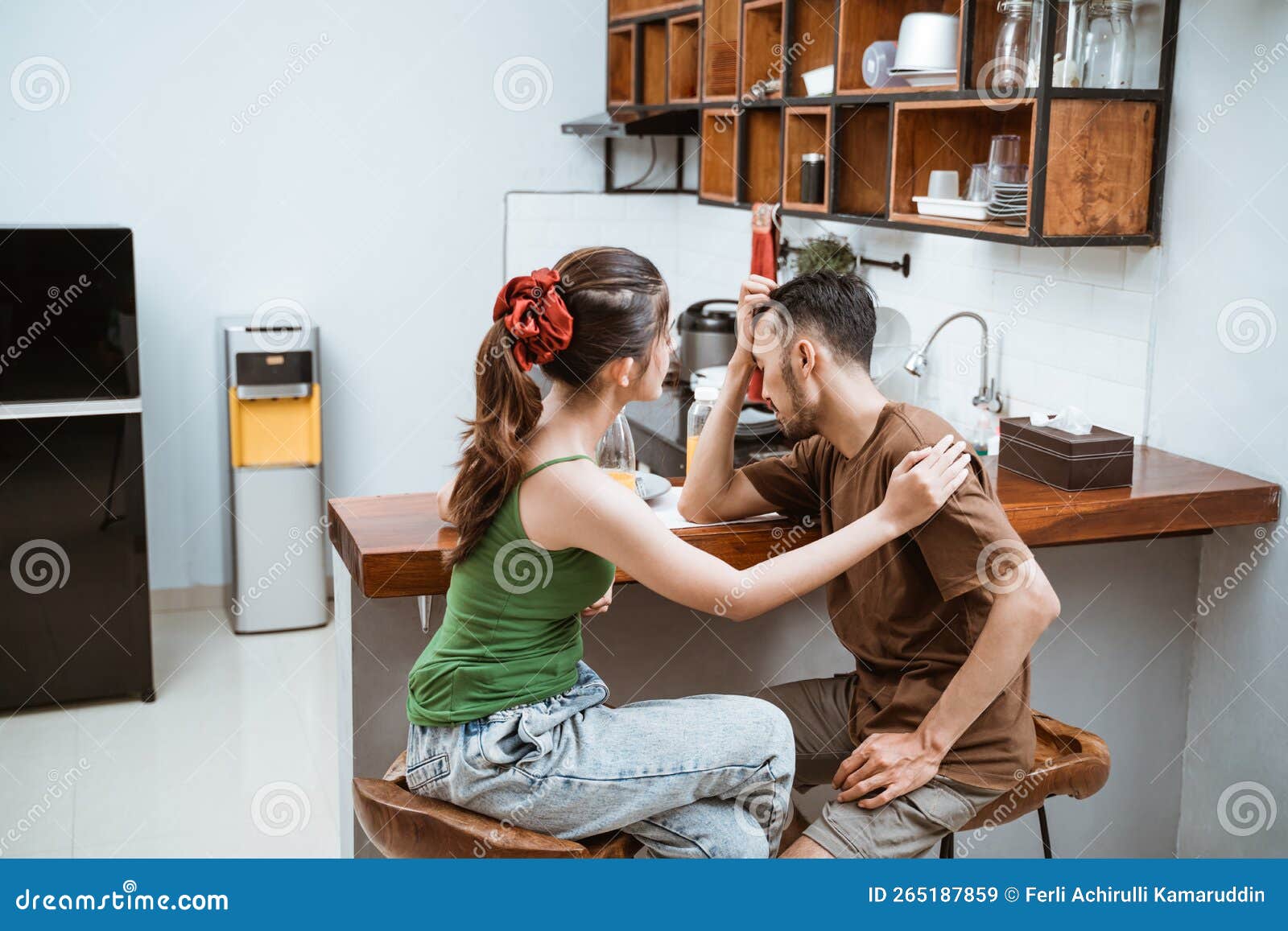 Stressed Young Men and Young Women Facing Problems while Chatting Stock ...