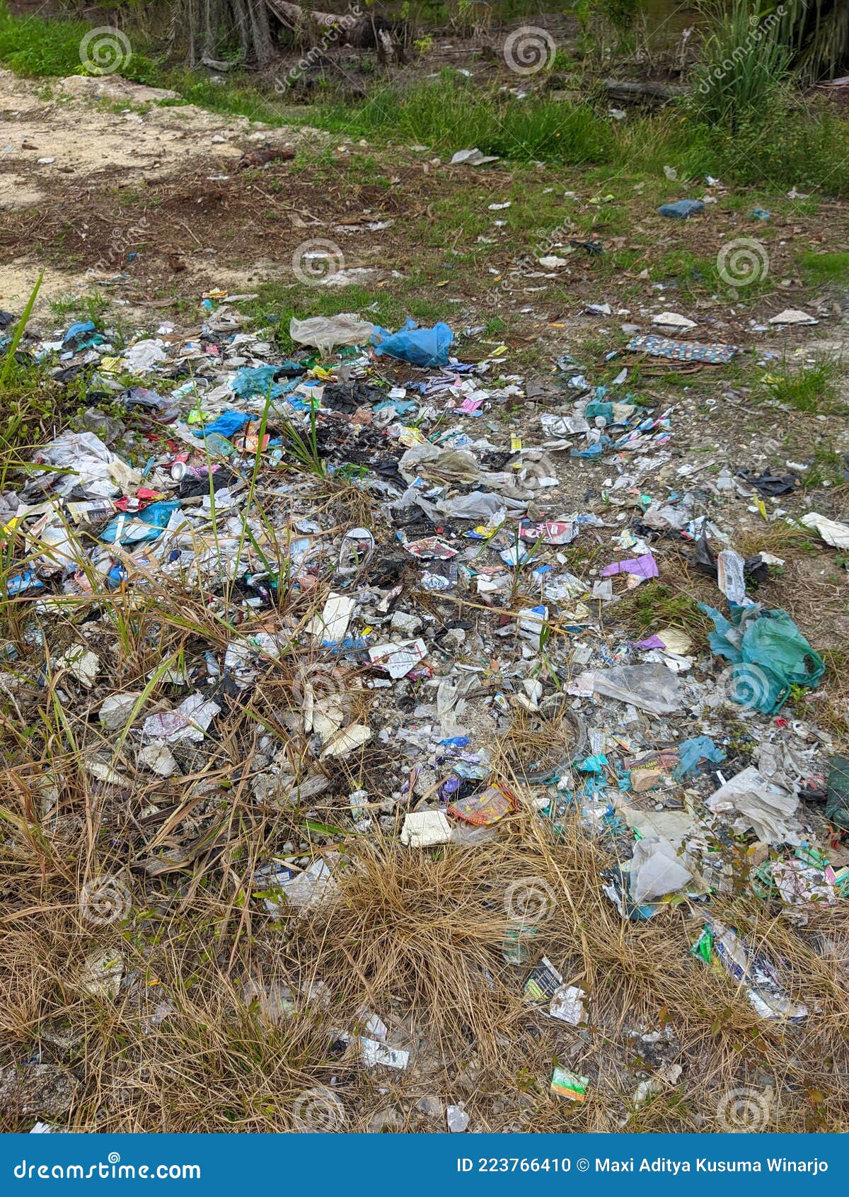 Strewn pile of trash stock photo. Image of pile, waste - 223766410