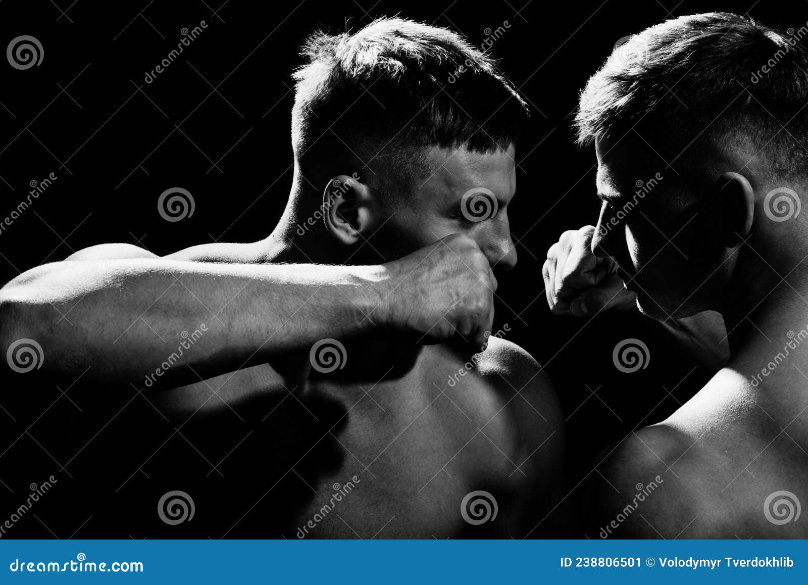 Strid. Arg Man. Stark Och Stark Hand I Muskler. Fotografering för ...