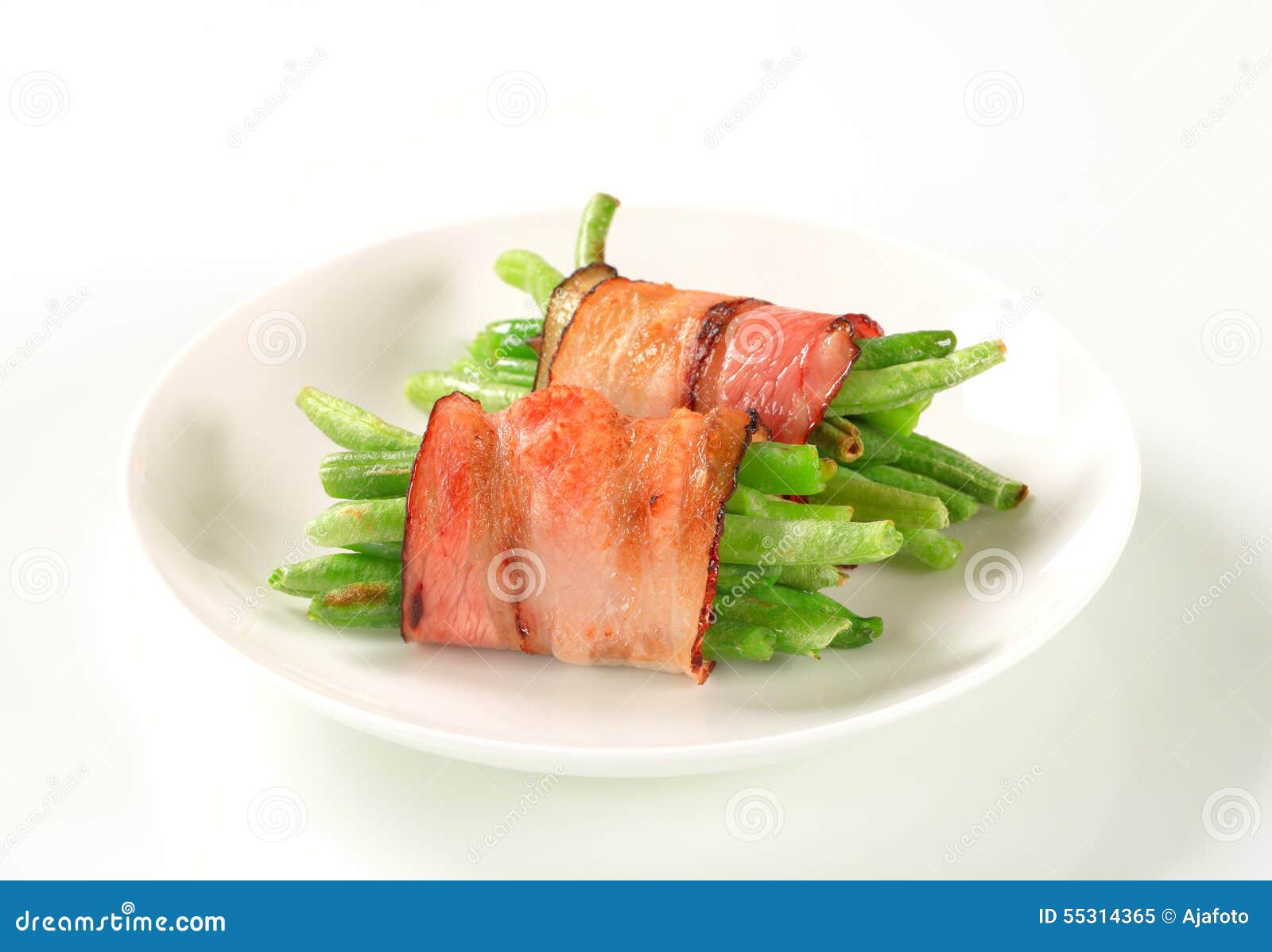 String Beans Wrapped in Bacon Stock Image - Image of plate, slices ...