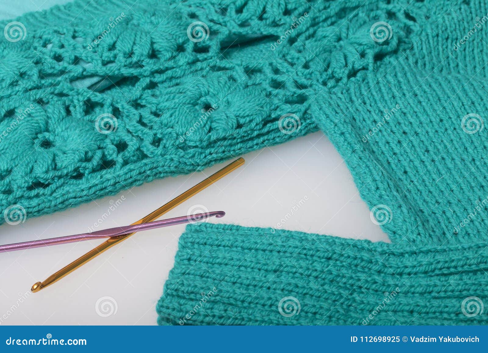 Strings of Thread for Knitting Emerald Color and Hooks for Knitting ...