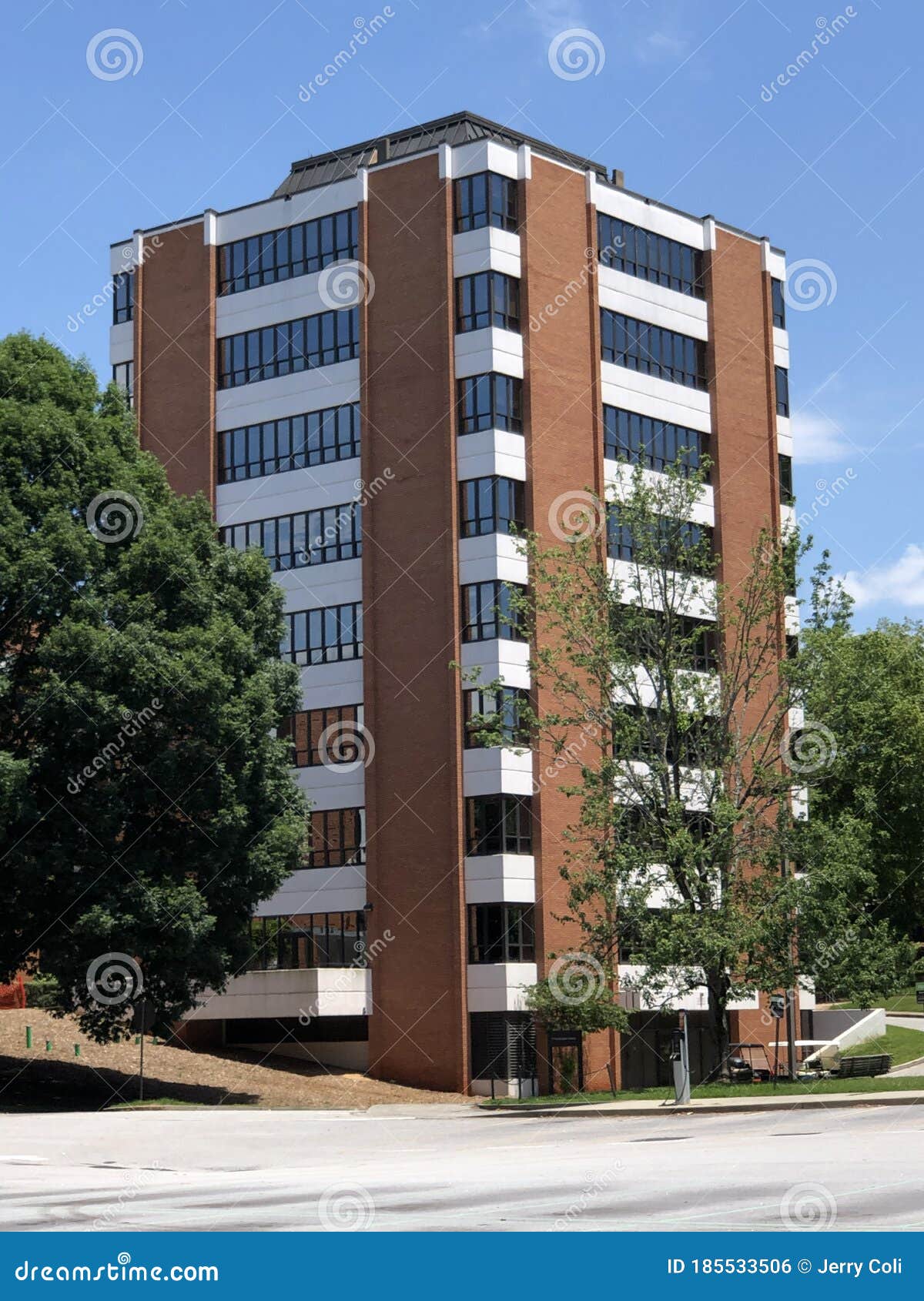 Strode Tower on the Campus of Clemson University Editorial Photo ...