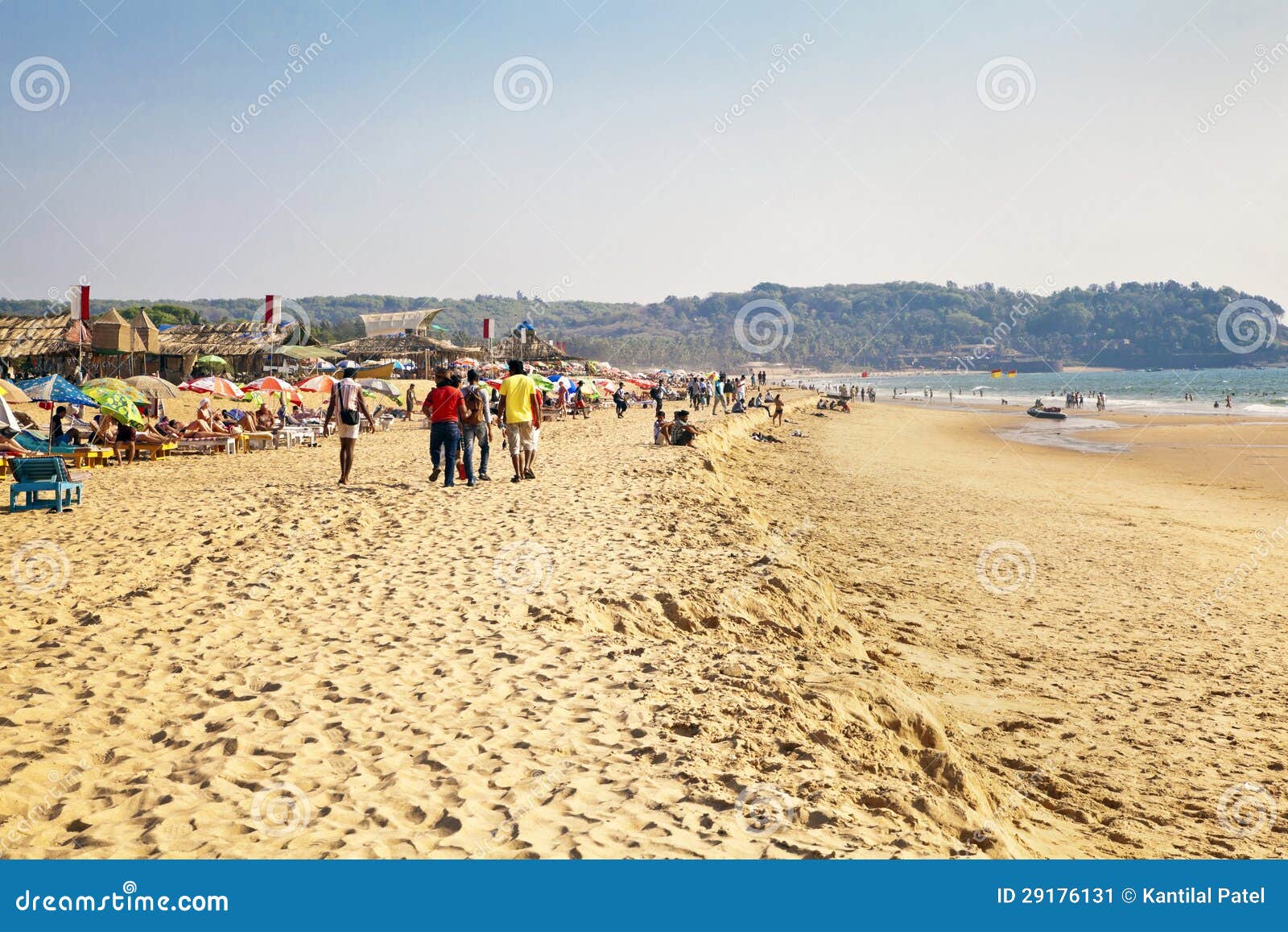 A stroll on the beach editorial photo. Image of refreshments - 29176131