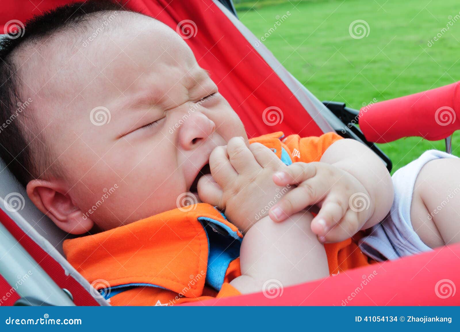 The stroller crying baby stock photo. Image of carriage - 41054134