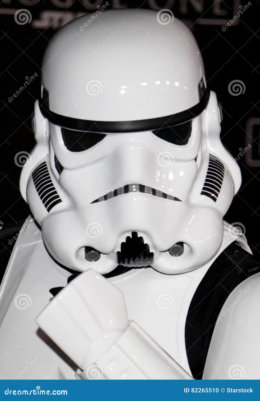 Stromtrooper стоковые фото – бесплатные и стоковые фото RF от Dreamstime