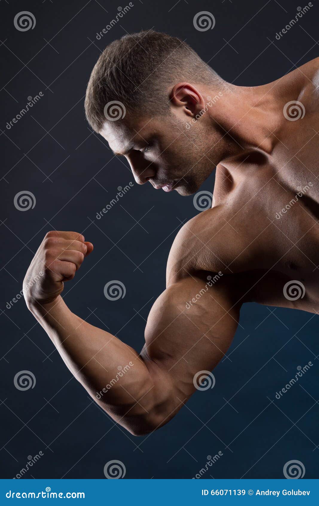 Strong Fit Man Demonstrating His Powerful Muscles Stock Image - Image ...