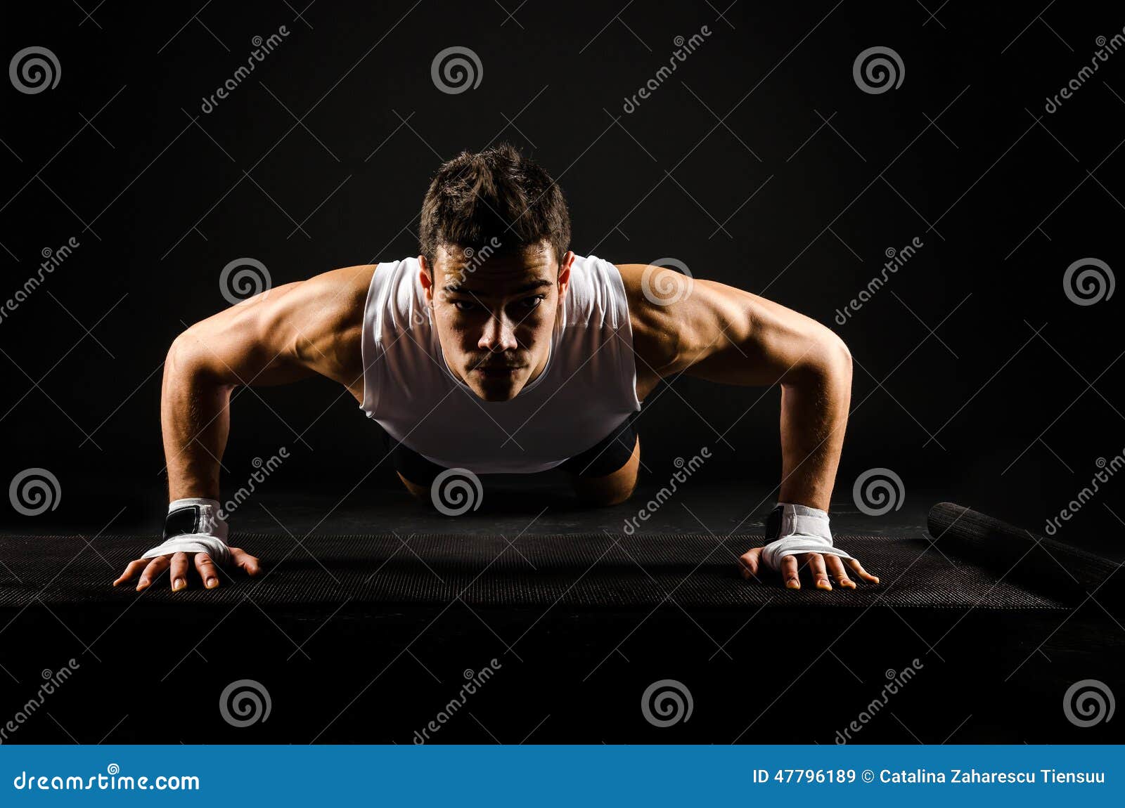 Strong man doing push-ups stock image. Image of determination - 47796189