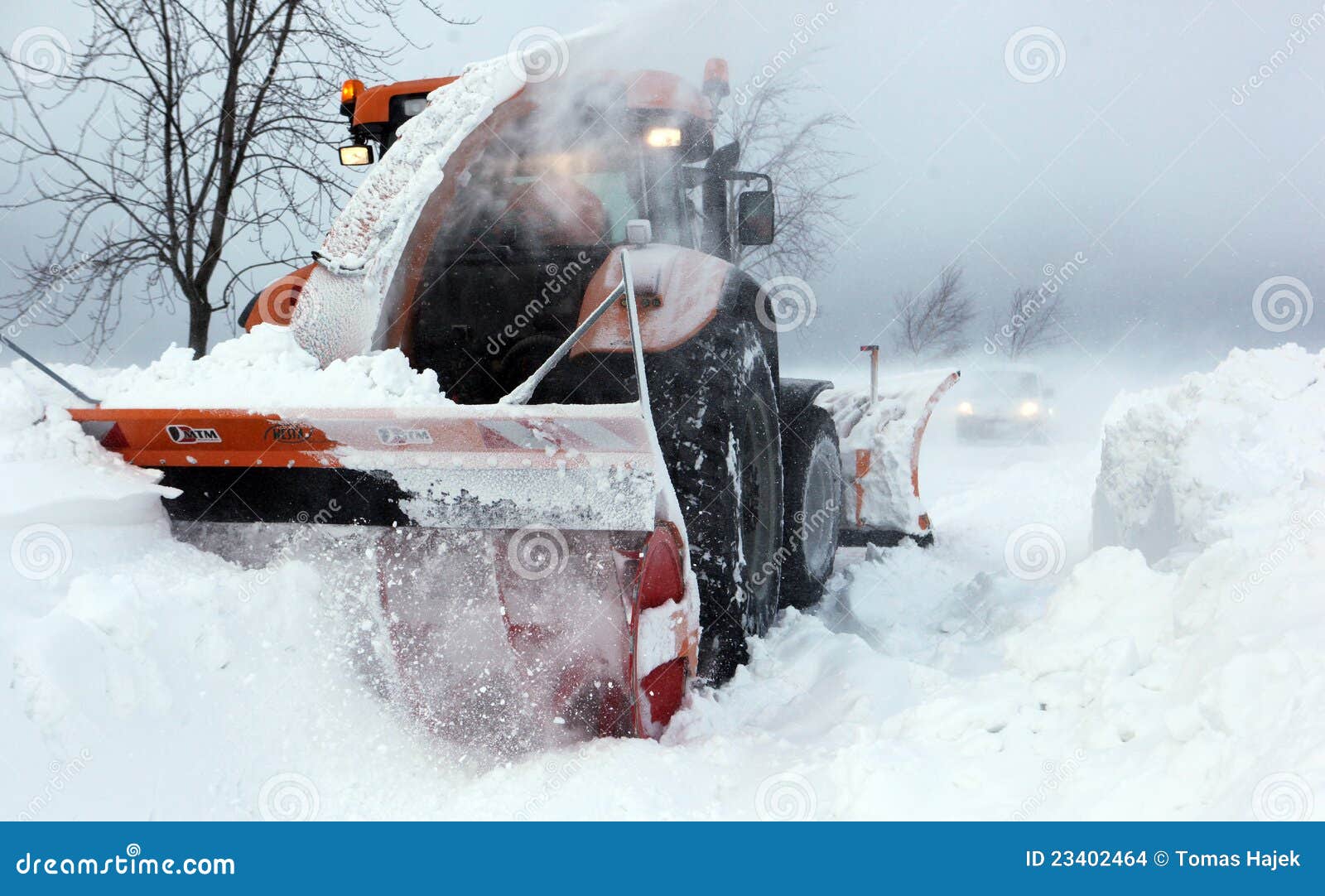 Strong winds and snow editorial stock image. Image of wind - 23402464