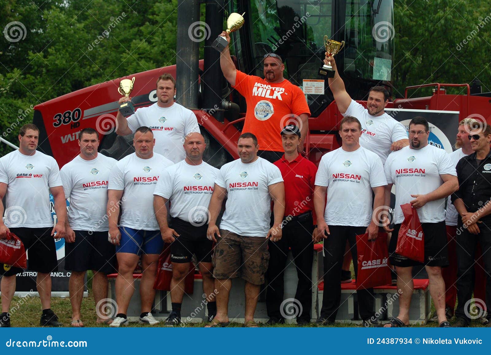 Strongman champion league editorial stock image. Image of novi - 24387934