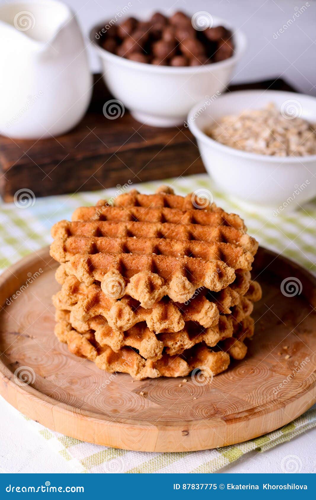 Stroopwafels / Caramel Dutch Waffles Stock Image - Image of meal ...