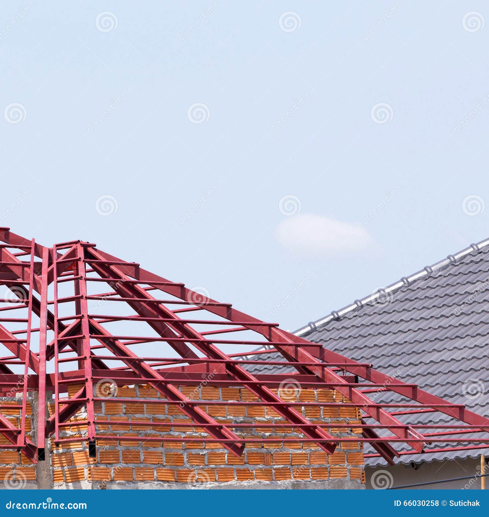 Structural Steel Beam on Roof of Building Residential Stock Photo ...