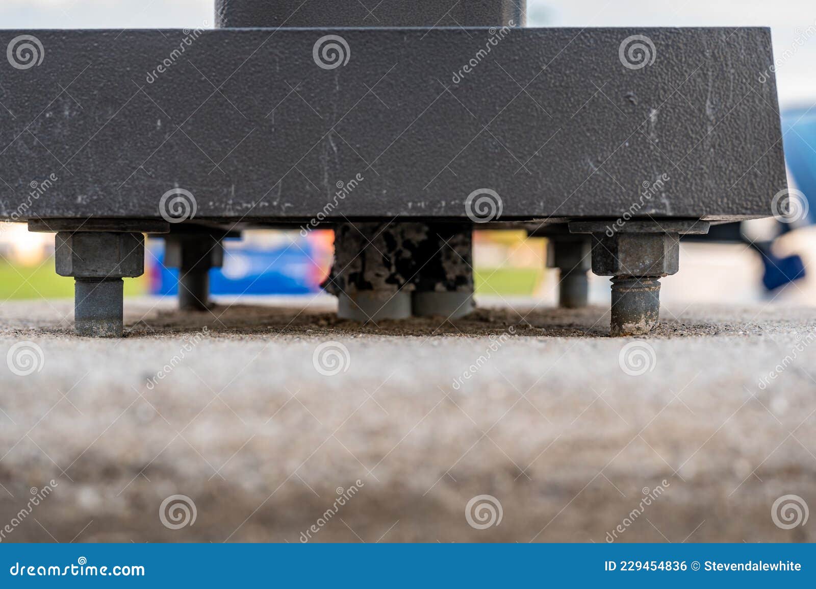 Structural Support on Concrete with Gap To Main Plate and Anchor Bolts ...