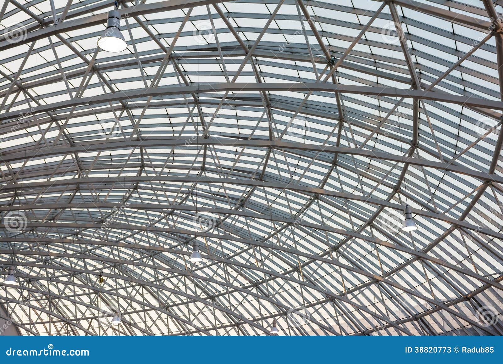 Structure de toit en acier image stock. Image du contexte - 38820773