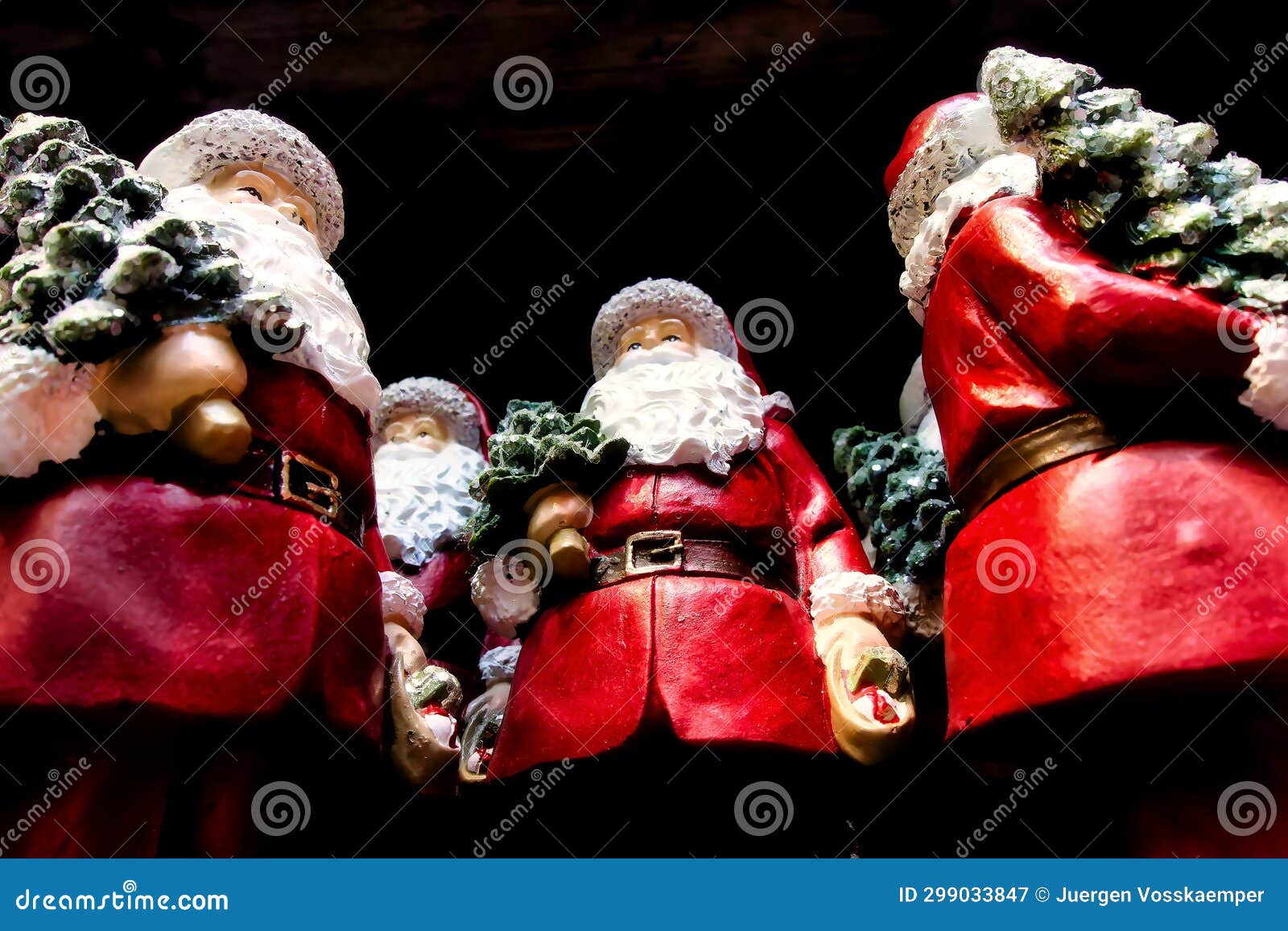 A Structure for Decoration Purposes with Various Ingredients Suitable ...