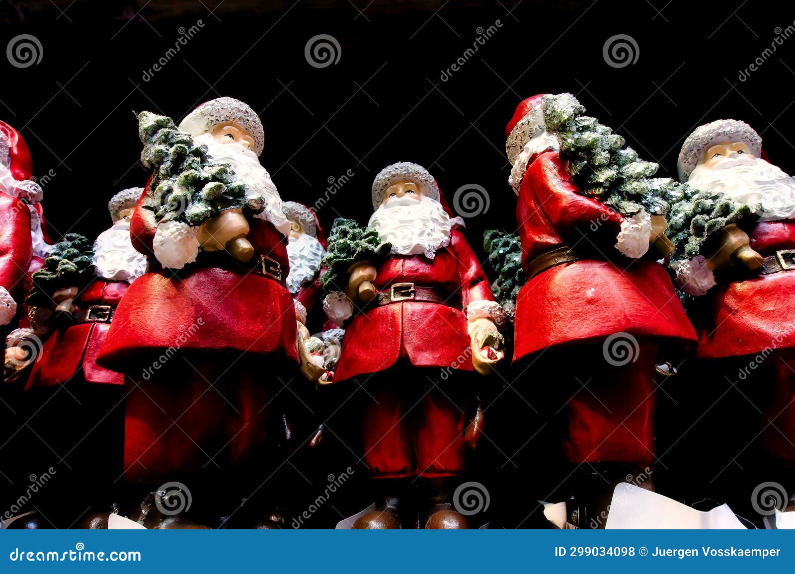 A Structure for Decoration Purposes with Various Ingredients Suitable ...