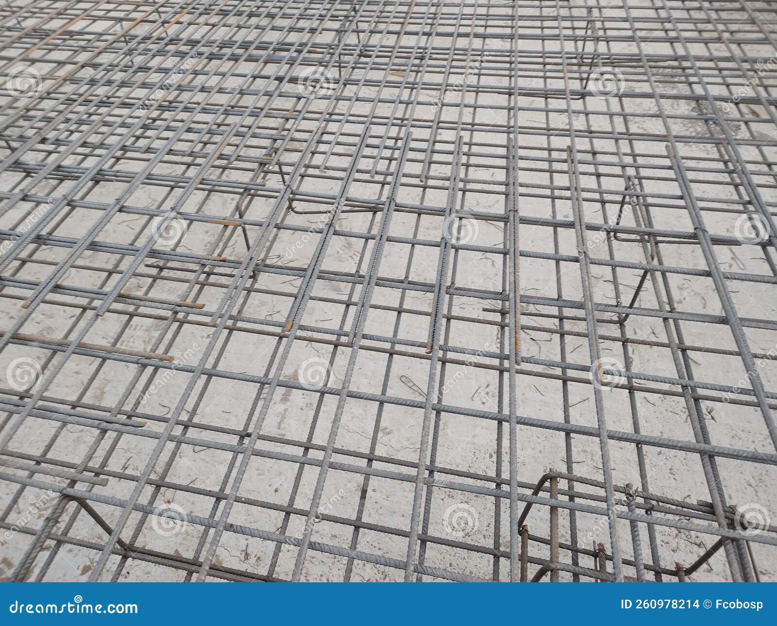 Structure En Fer Sur Un Chantier De Construction. Photo stock - Image ...