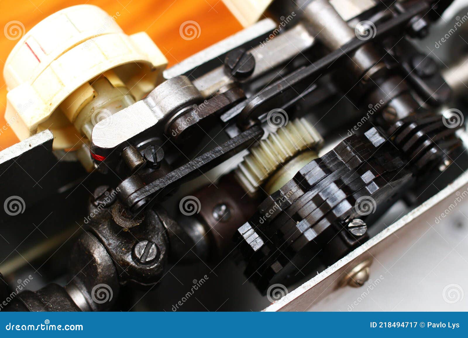 Structure and Mechanism of the Sewing Machine Stock Image - Image of ...