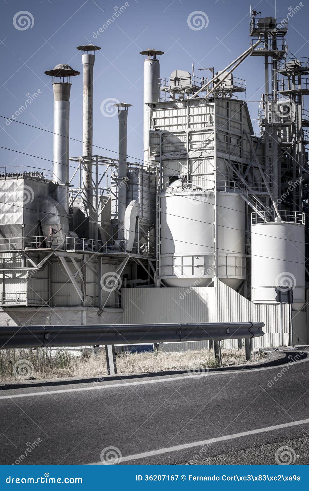 Structure Refinery, Pipelines And Towers, Heavy Industry Overview ...