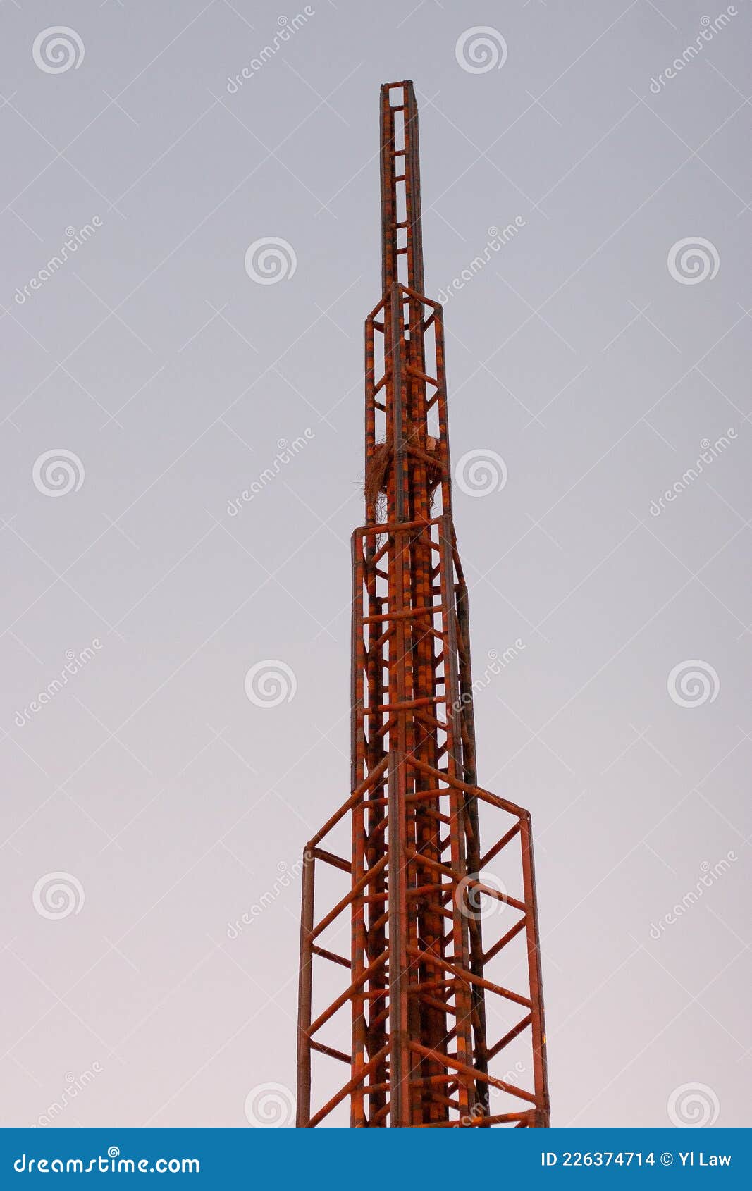 A Structure of Steel for Building Construction on Sky 19 Nov 2005 ...