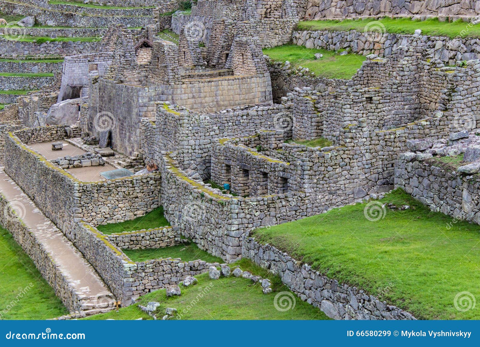 Structures of Machu Picchu stock image. Image of moss - 66580299
