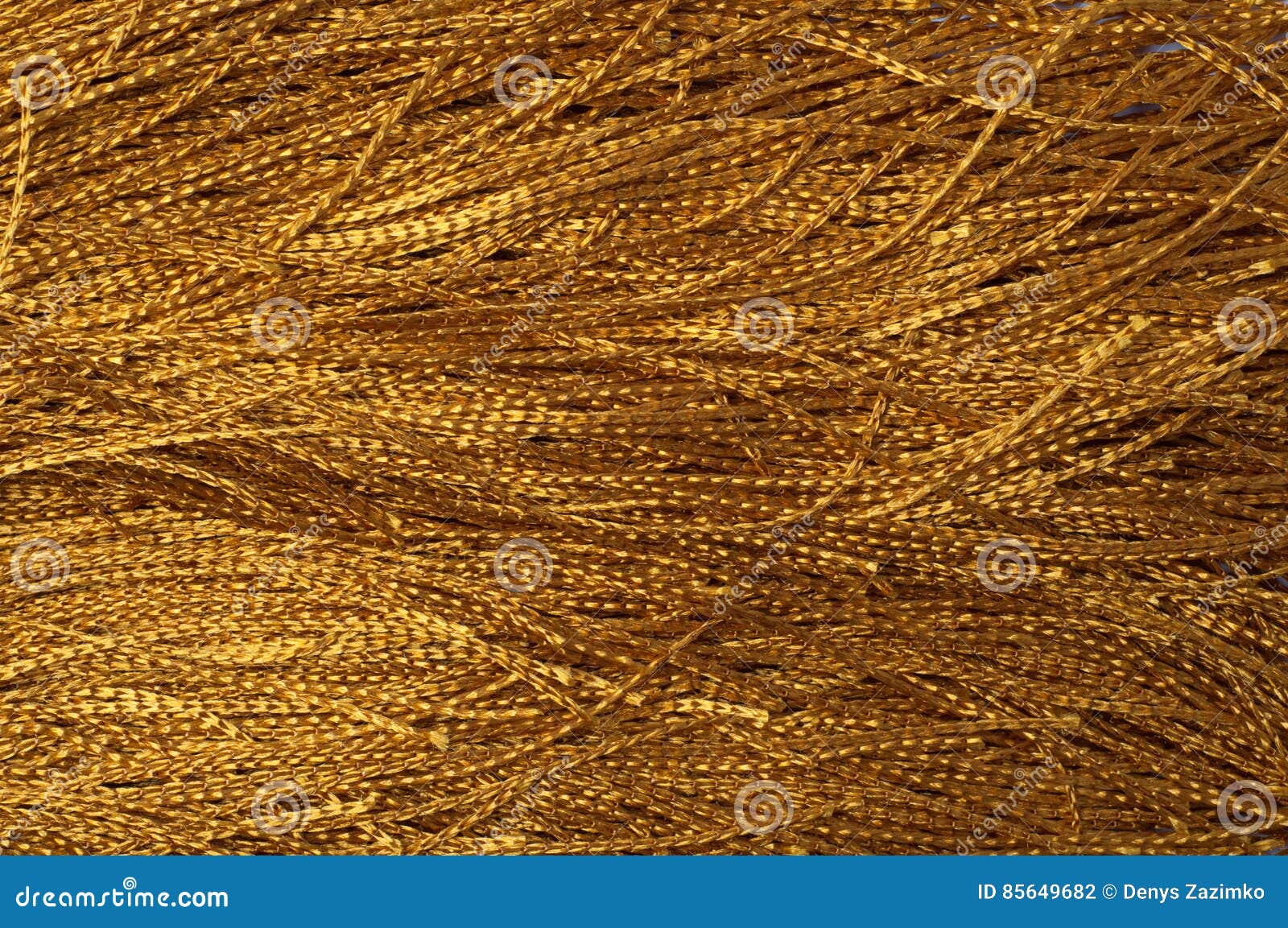 Struttura del filo dorato fotografia stock. Immagine di stringa - 85649682