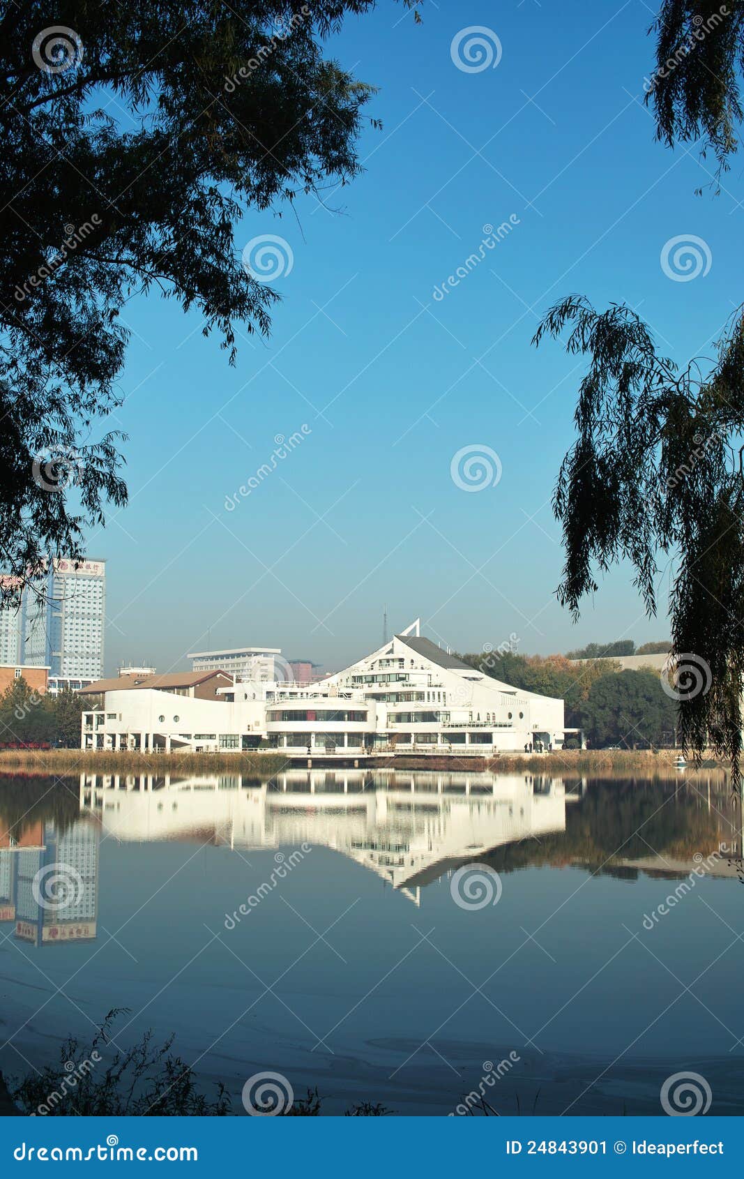 The Student Center of Tianjin University Stock Image - Image of lake ...