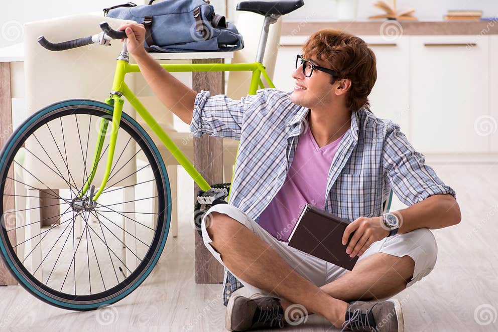 The Student Commuting To University Using Cycle Stock Photo - Image of ...