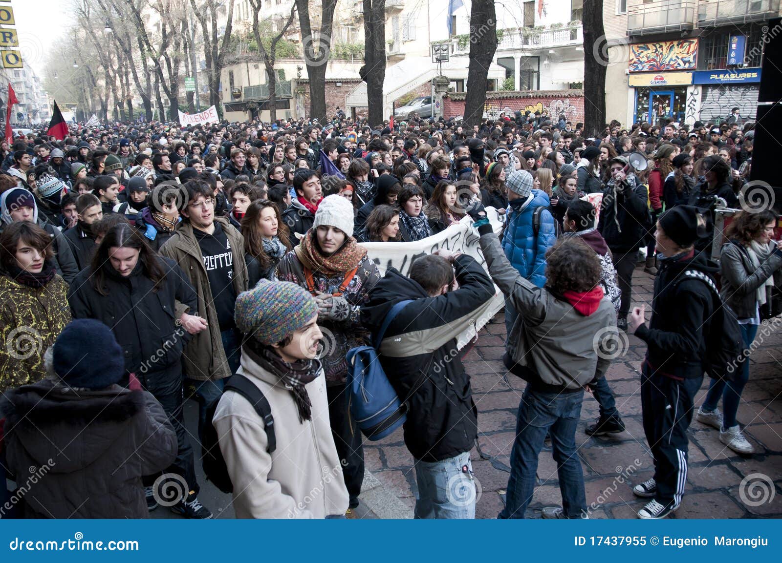 Student Demonstration in Milan December 14, 2010 Editorial Image ...