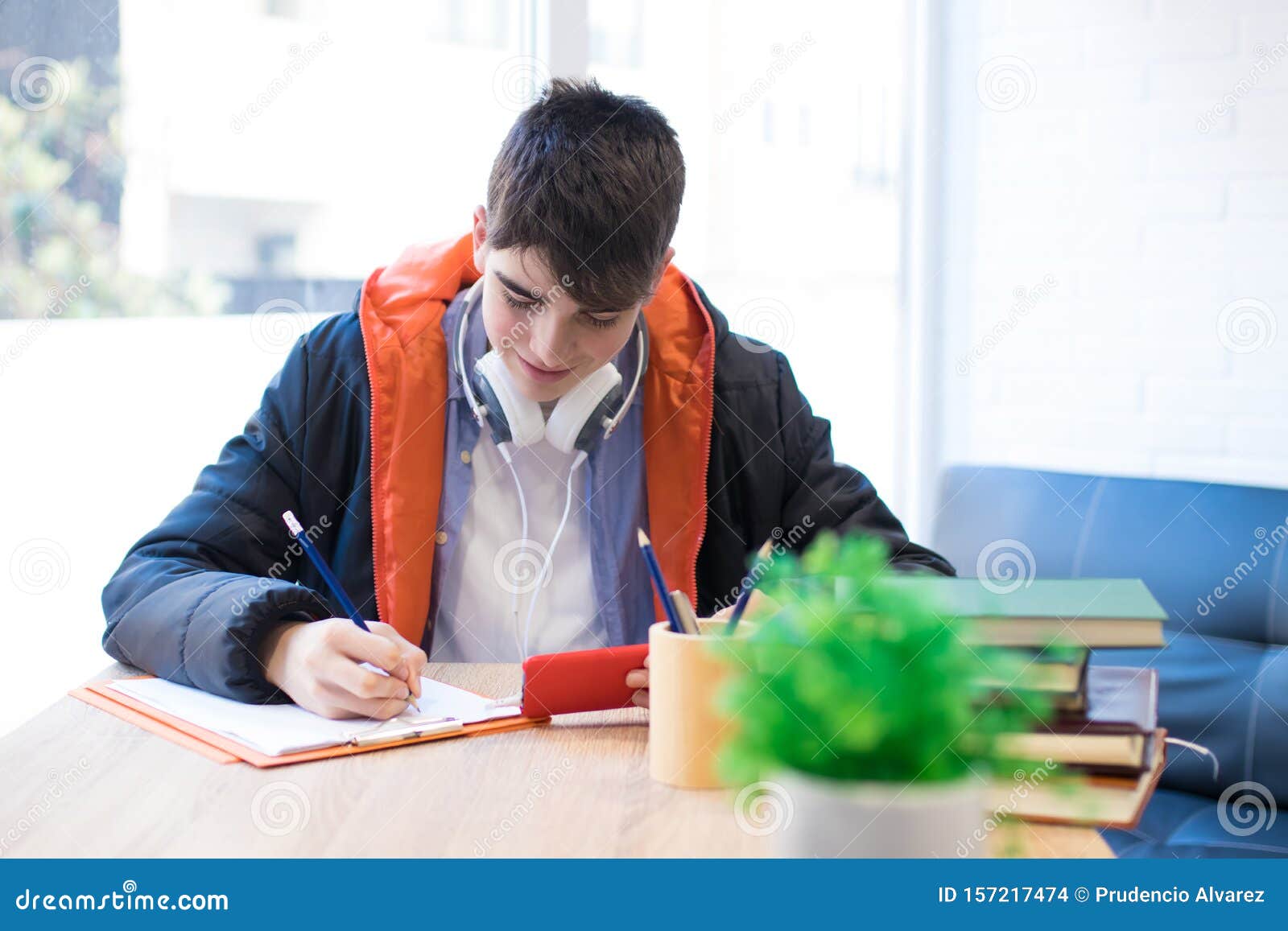 Student at the Desk Studying Stock Photo - Image of cell, attention ...