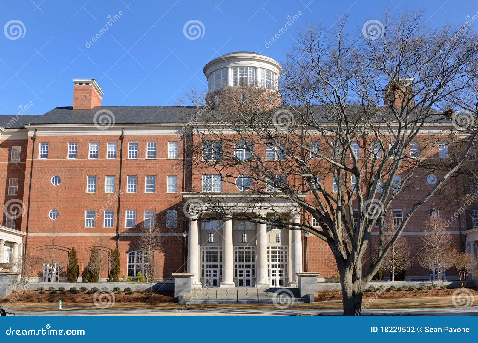 Student Learning Center stock photo. Image of university - 18229502