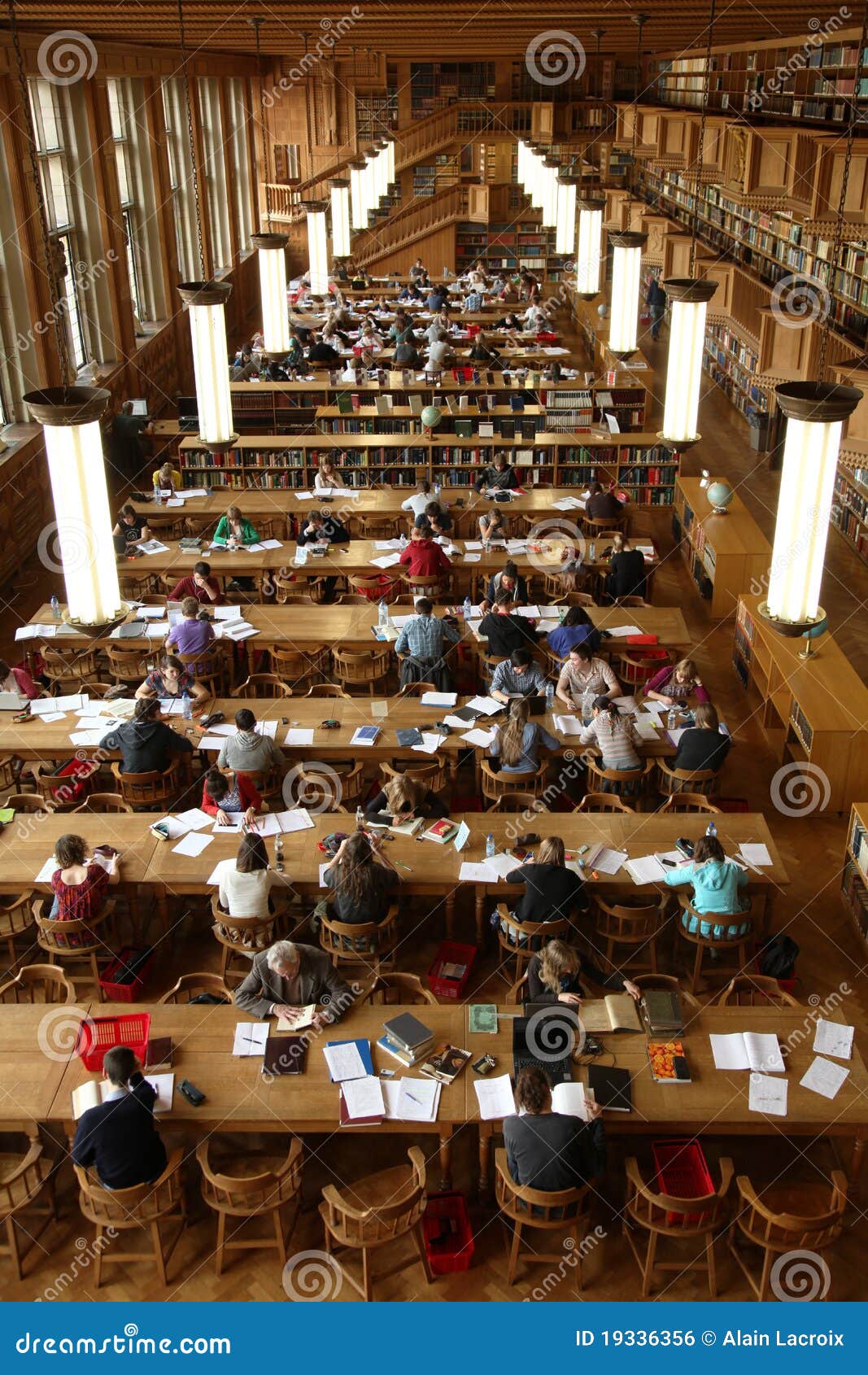 Student library editorial photo. Image of bookworm, grad - 19336356
