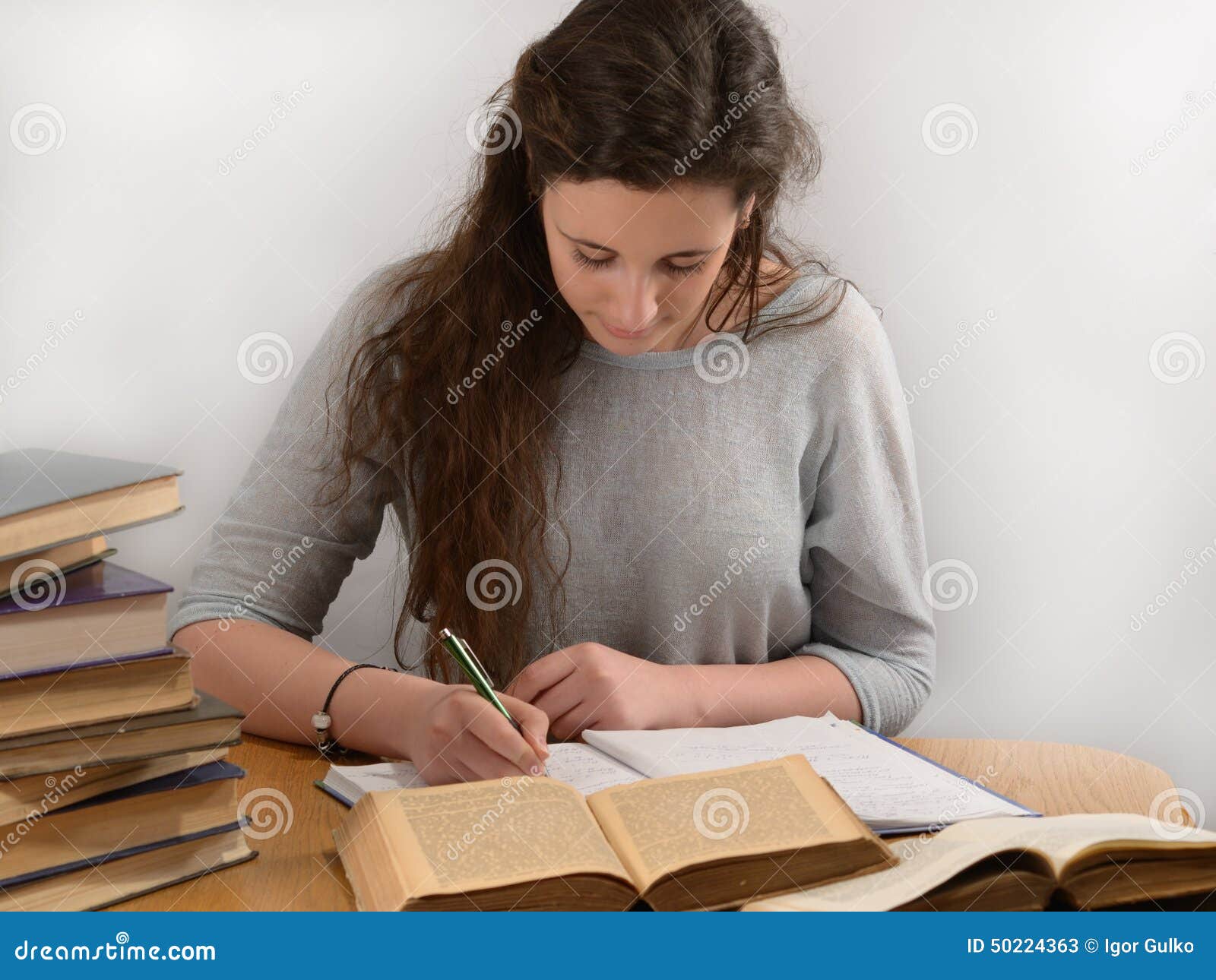 Student is making notes stock image. Image of desk, human - 50224363