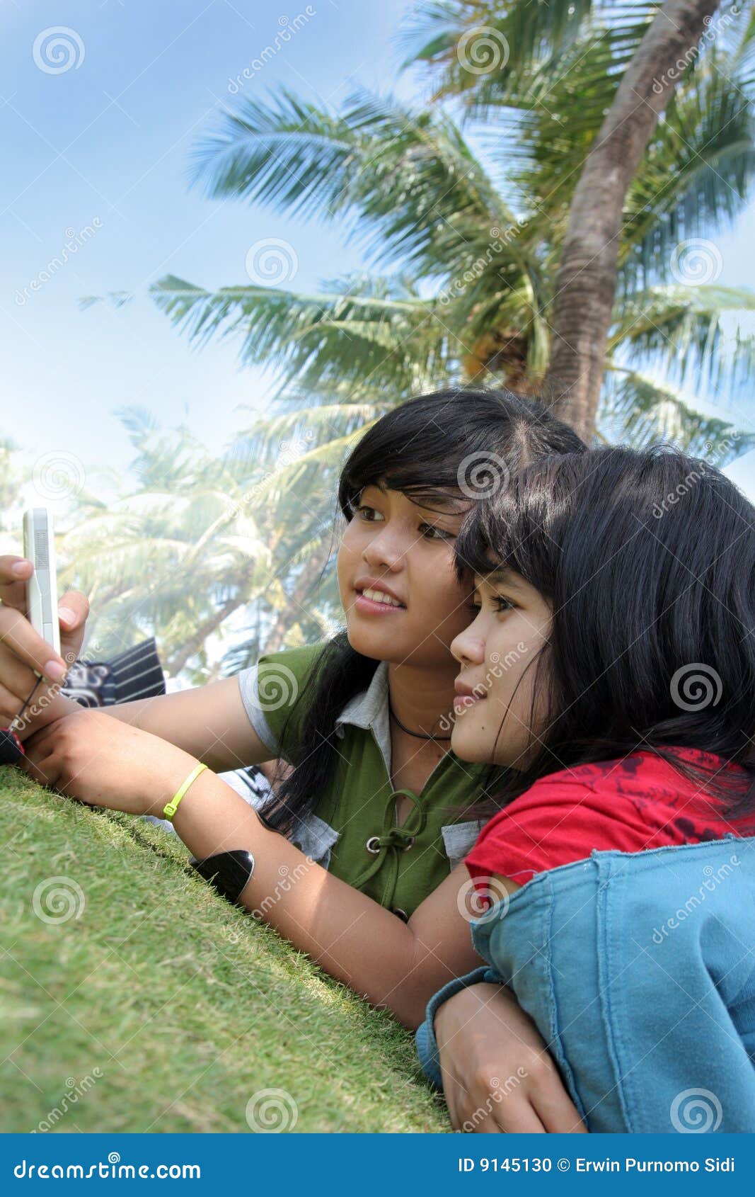 Student outdoor stock photo. Image of grass, smiling, cellular - 9145130