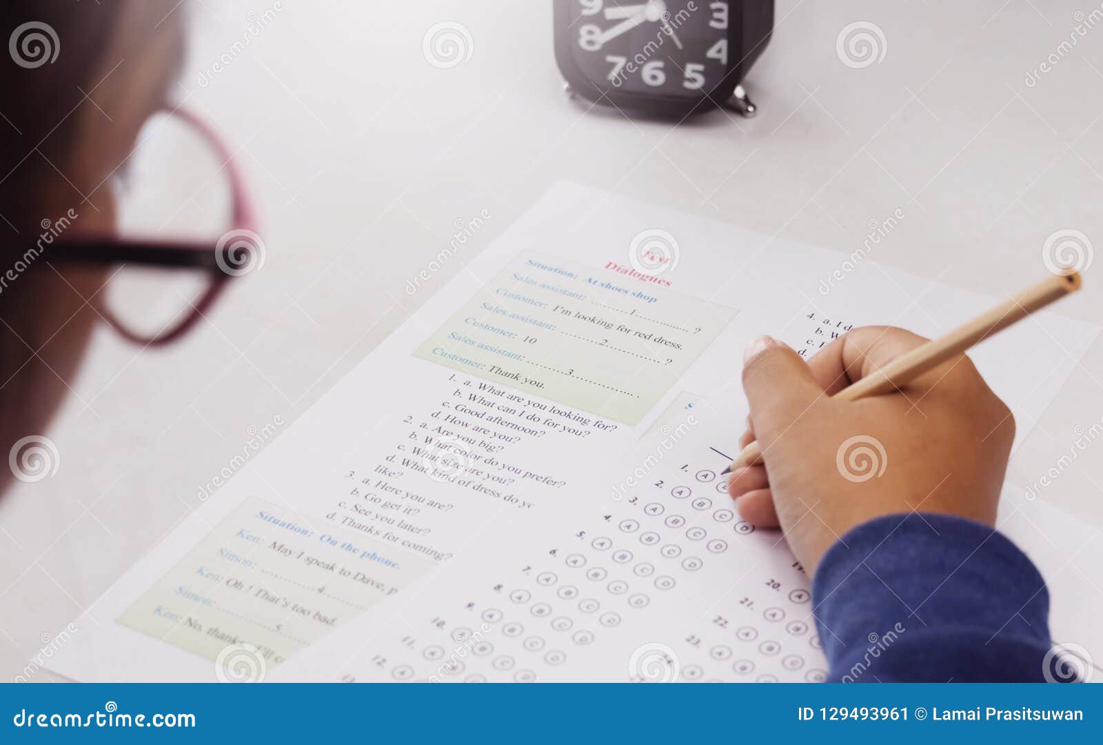 Student`s Hand Taking English Test in Class Stock Image - Image of ...