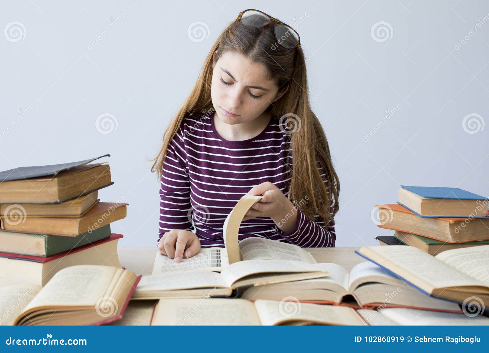 Student Studying on the Table Stock Image - Image of desk, knowledge ...
