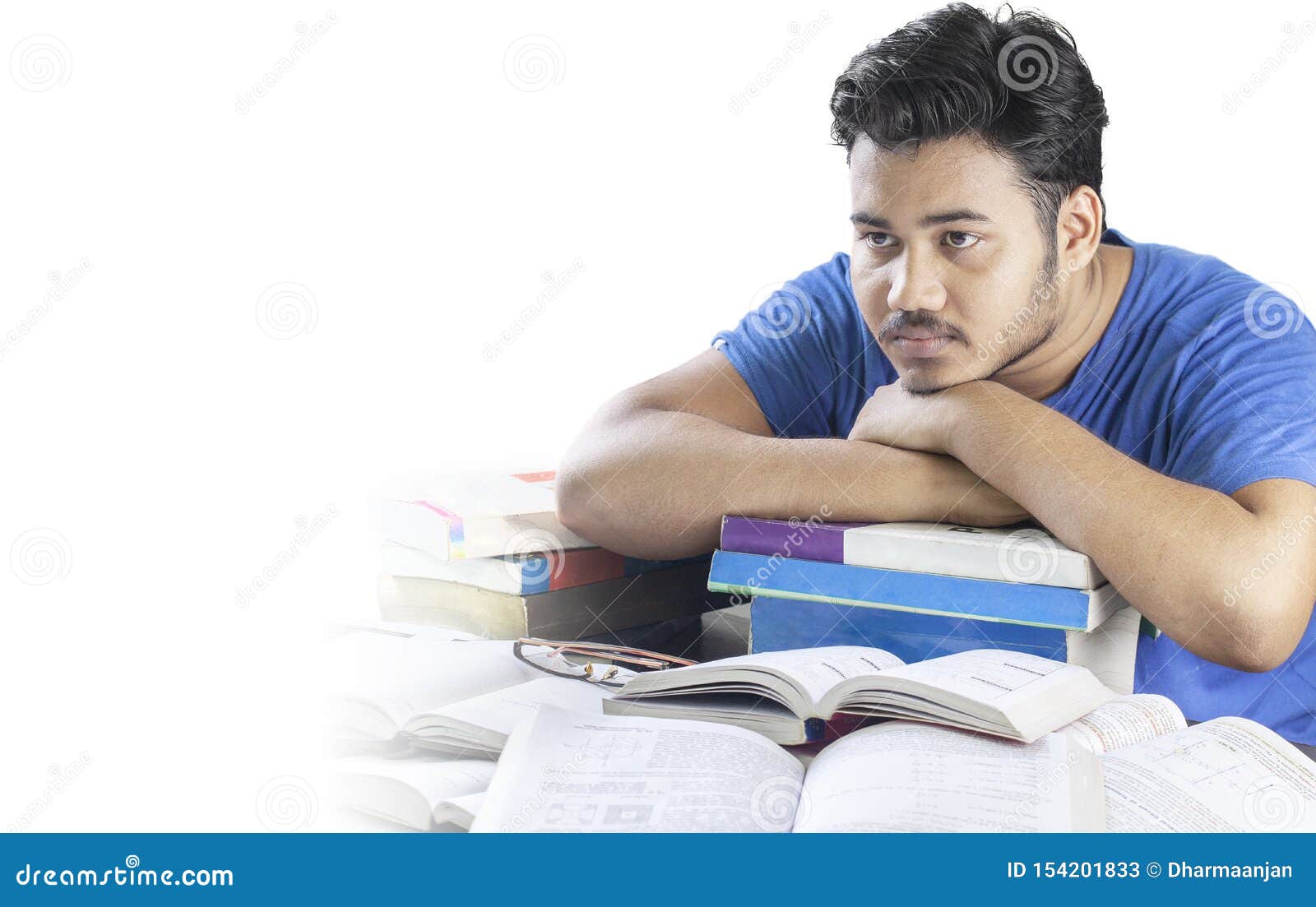 STUDENT STUDYING and THINKING Stock Image - Image of bookshelf, exam ...
