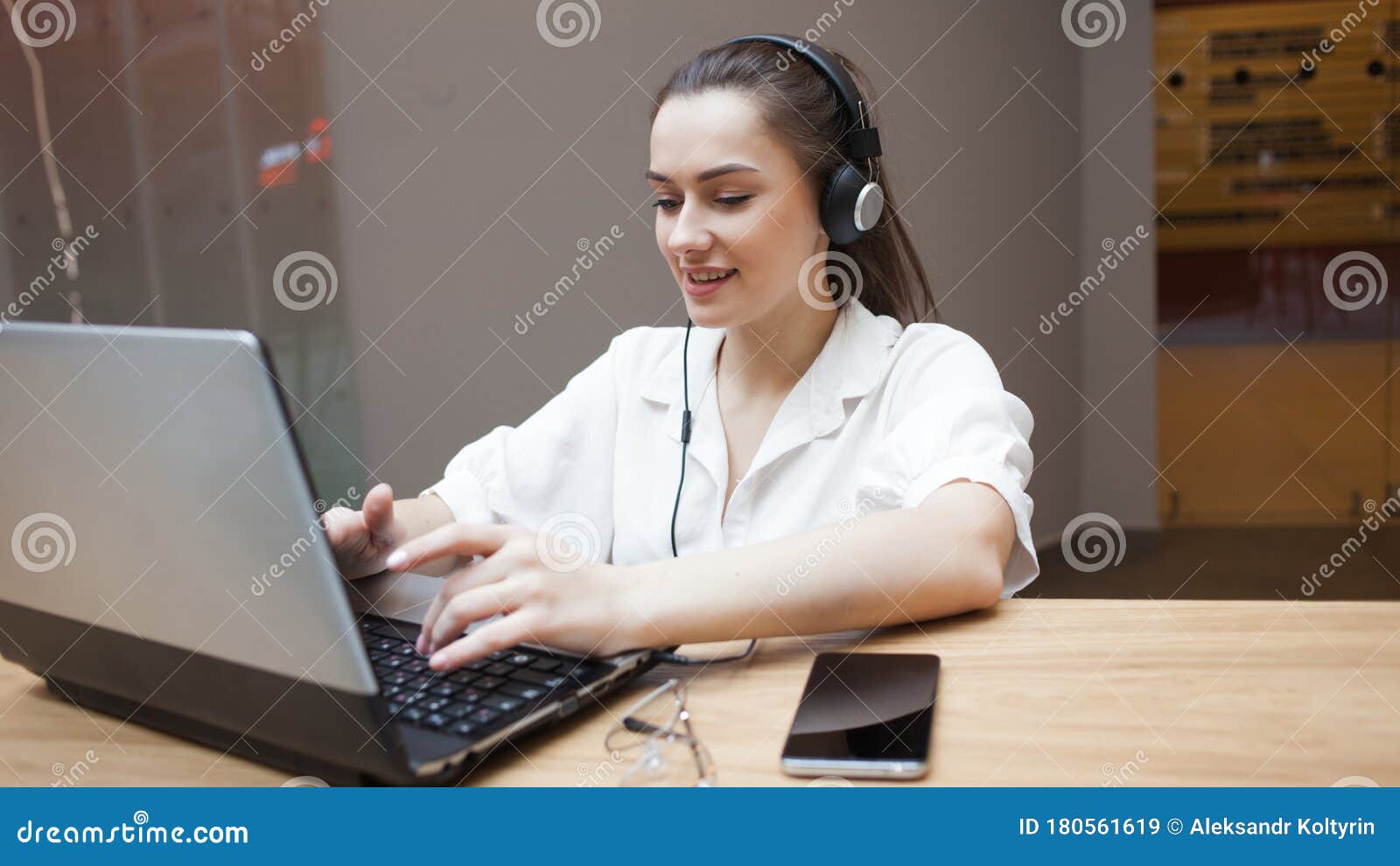 A Student Takes Online Courses in a Group or with a Personal Teacher. E ...