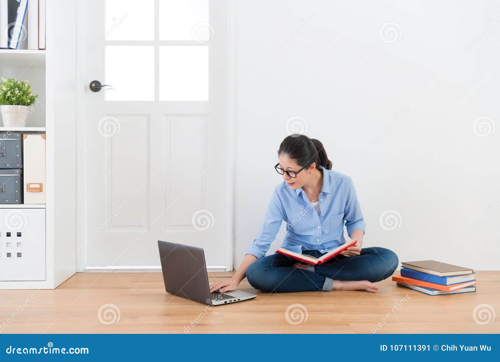 Student Using Computer Searching Information Stock Image - Image of ...