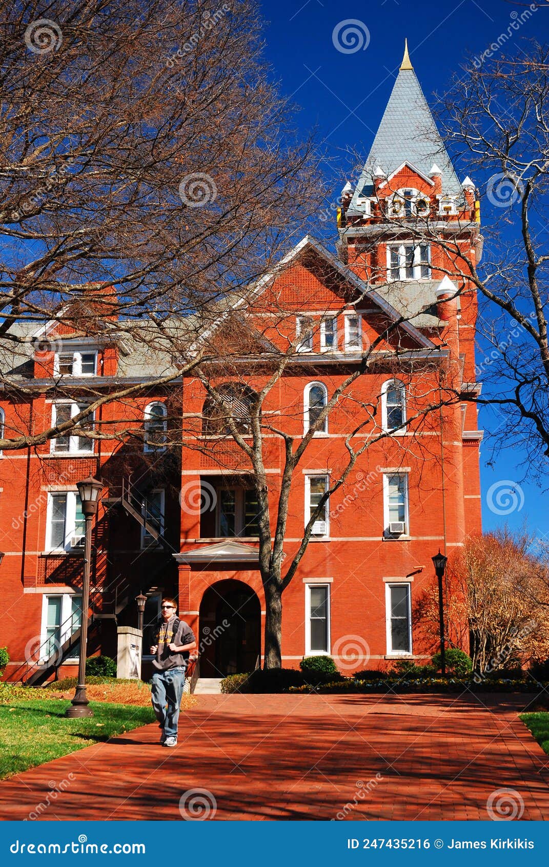 Evans Administration Building, Georgia Tech Editorial Photo - Image of ...