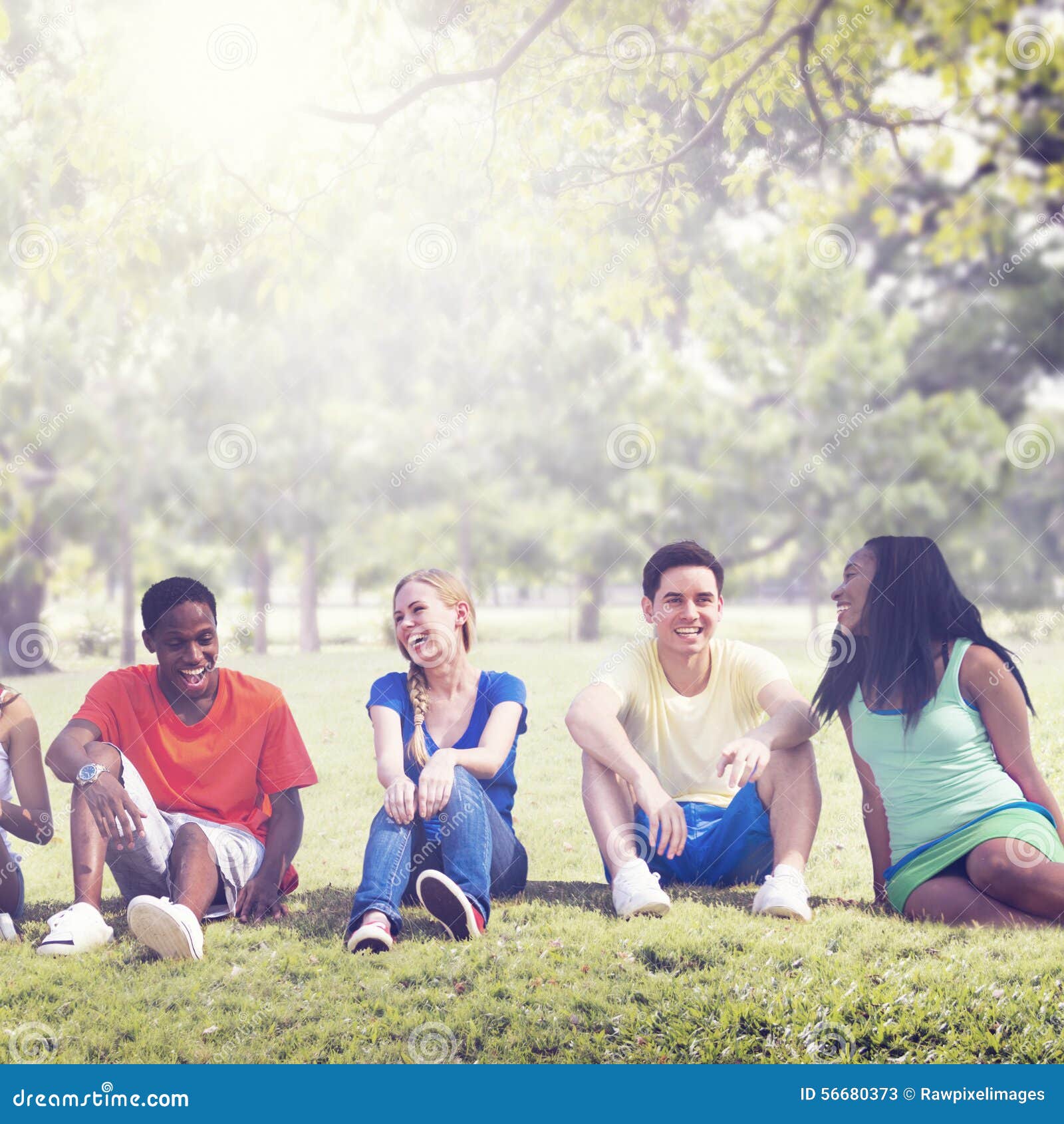 Studentenvriendschap Team Relaxation Holiday Concept Stock Afbeelding - Image of mensen, groep ...