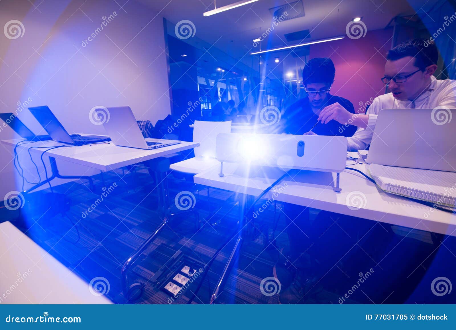 It Students in Computer Science Classroom Editorial Image - Image of ...