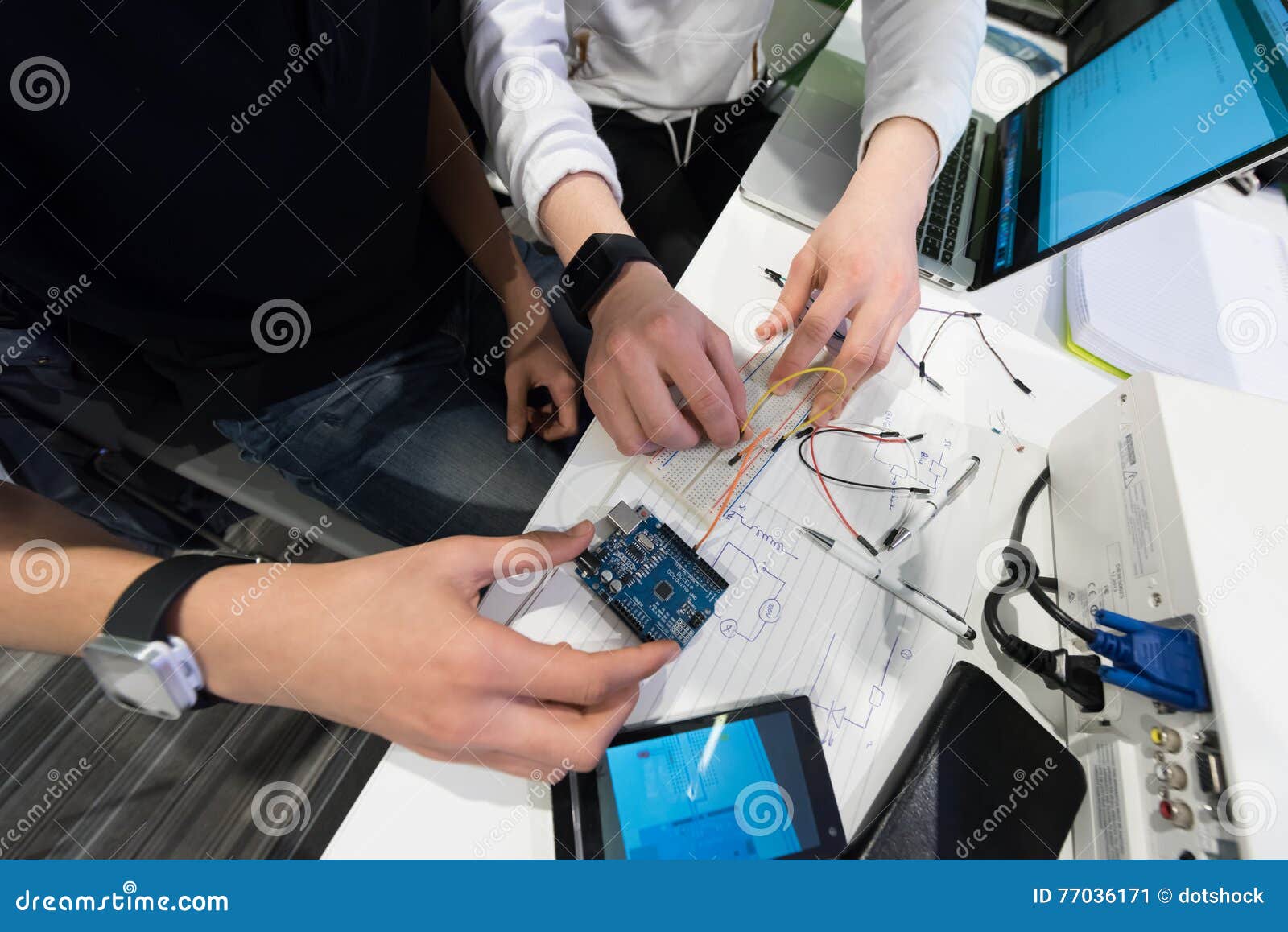 It Students in Computer Science Classroom Stock Image - Image of empty ...