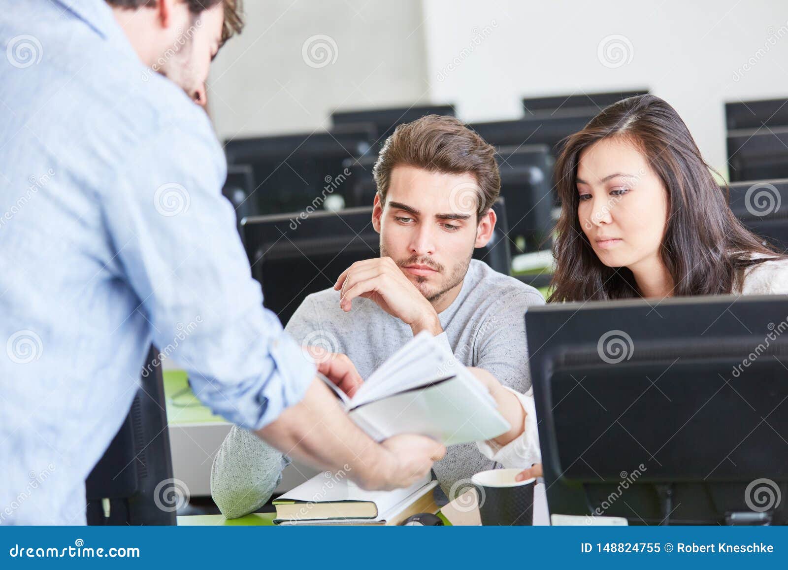 Students in Computer Workshop Stock Image - Image of knowledge, student ...