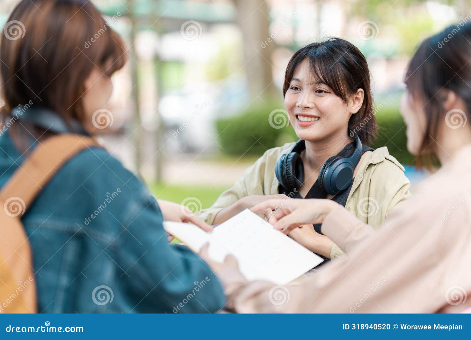 Students Enjoying Working Together, Collaborating on Project. Asian ...