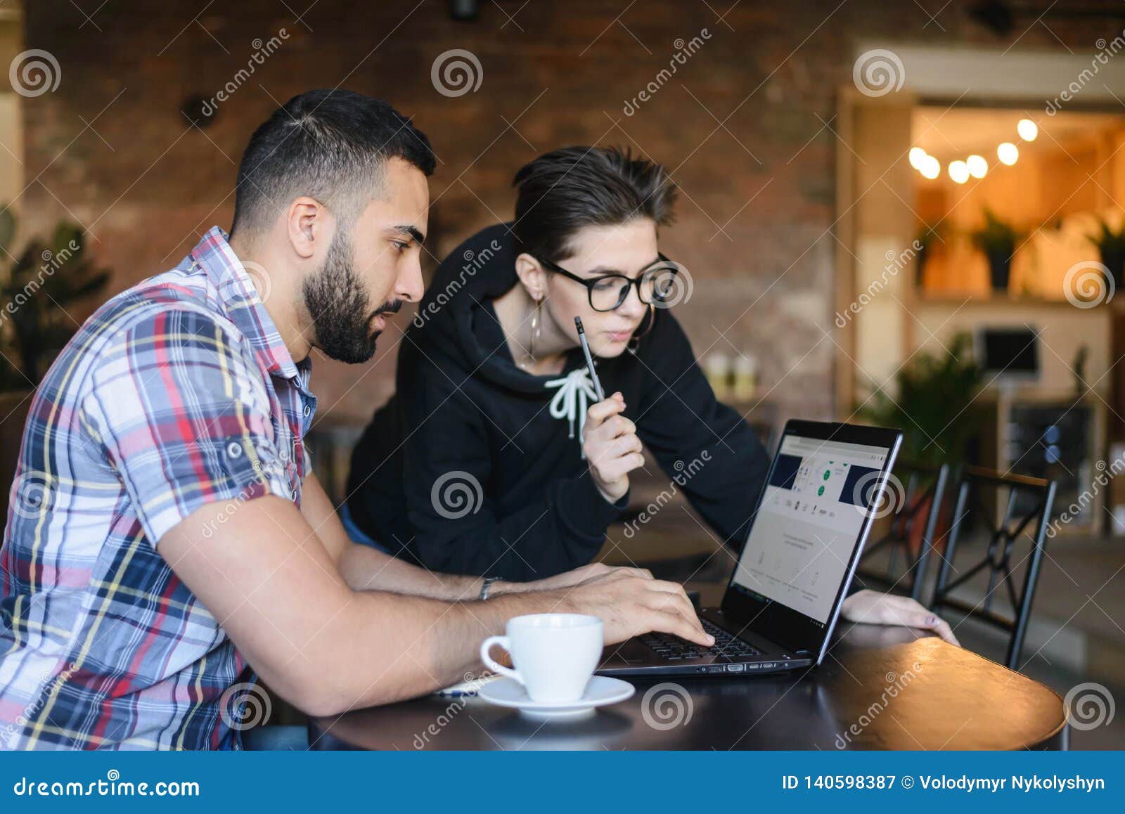 Students Having Discussion at the Cafe Stock Image - Image of netbook ...