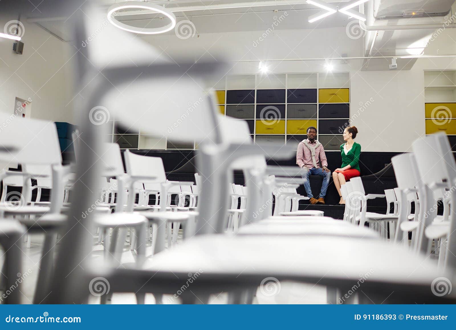 Students in lecture hall stock image. Image of business - 91186393