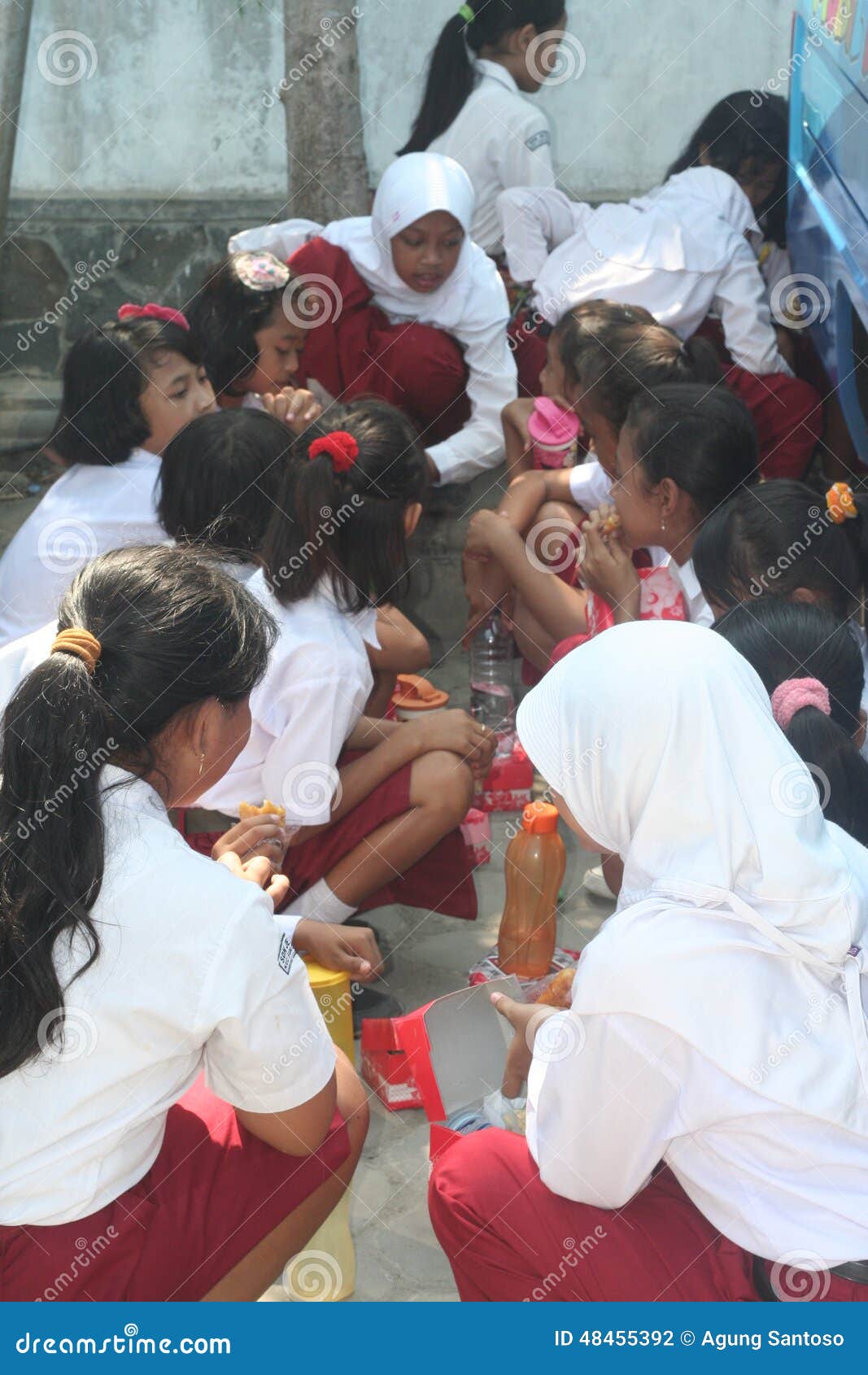Students Queuing Up To Read a Book in the Mobile Library Editorial ...