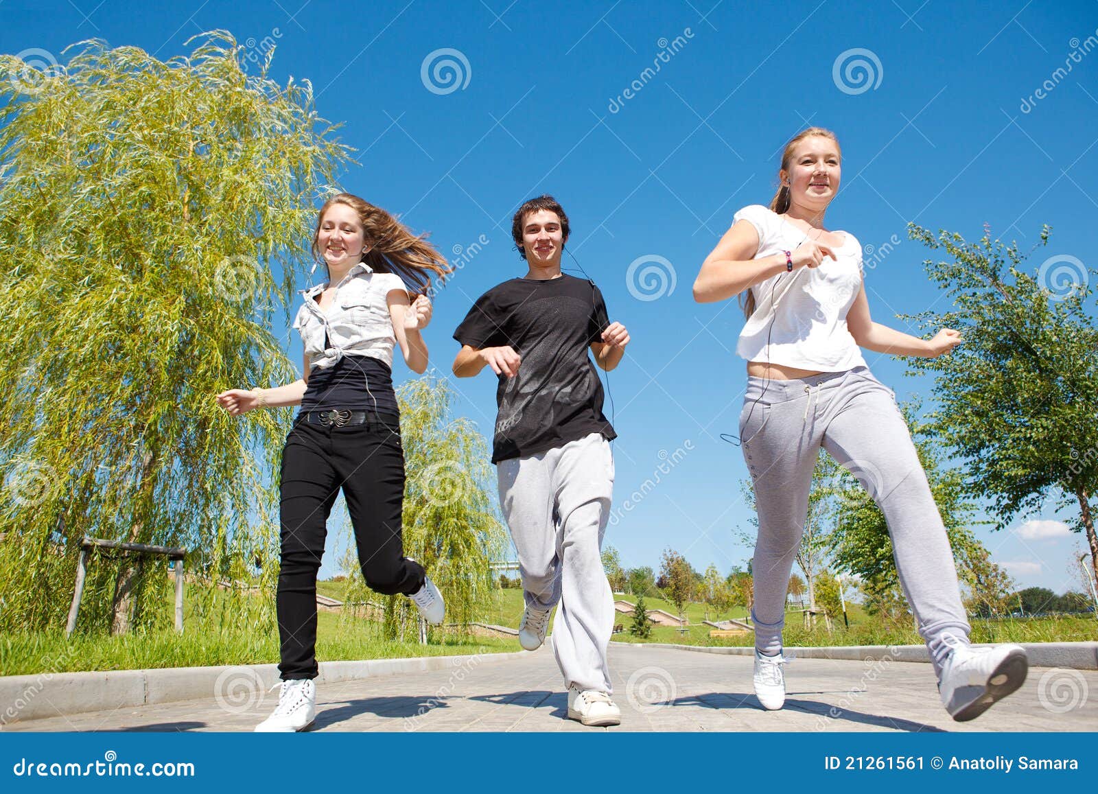 Students running stock image. Image of contest, girl - 21261561
