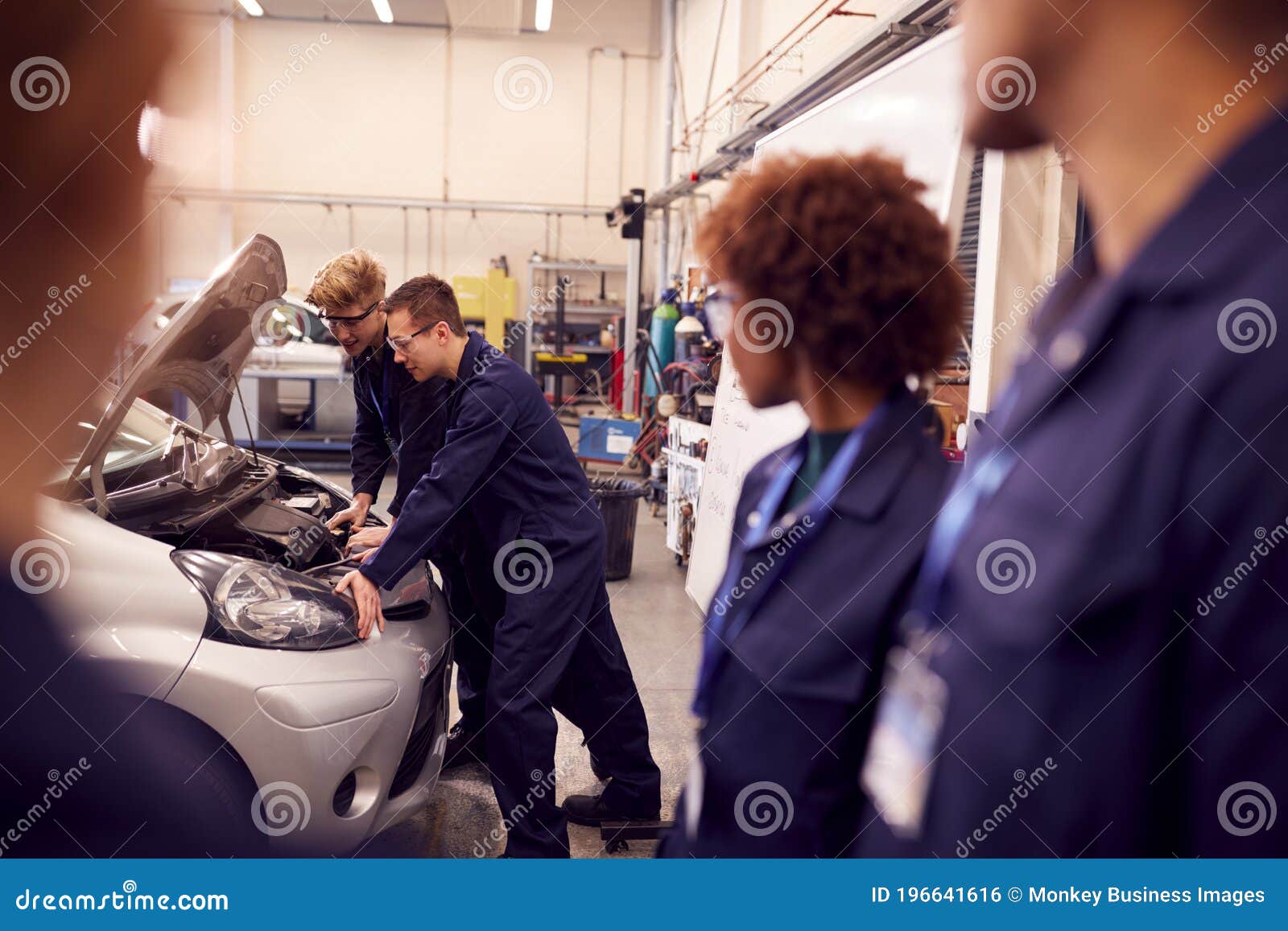 Students Studying for Auto Mechanic Apprenticeship at College Working ...