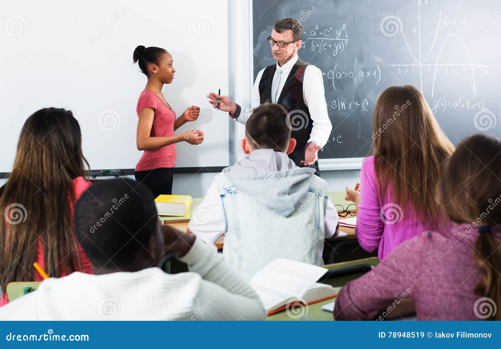 1,588 Teacher Explanation Stock Photos - Free & Royalty-Free Stock ...